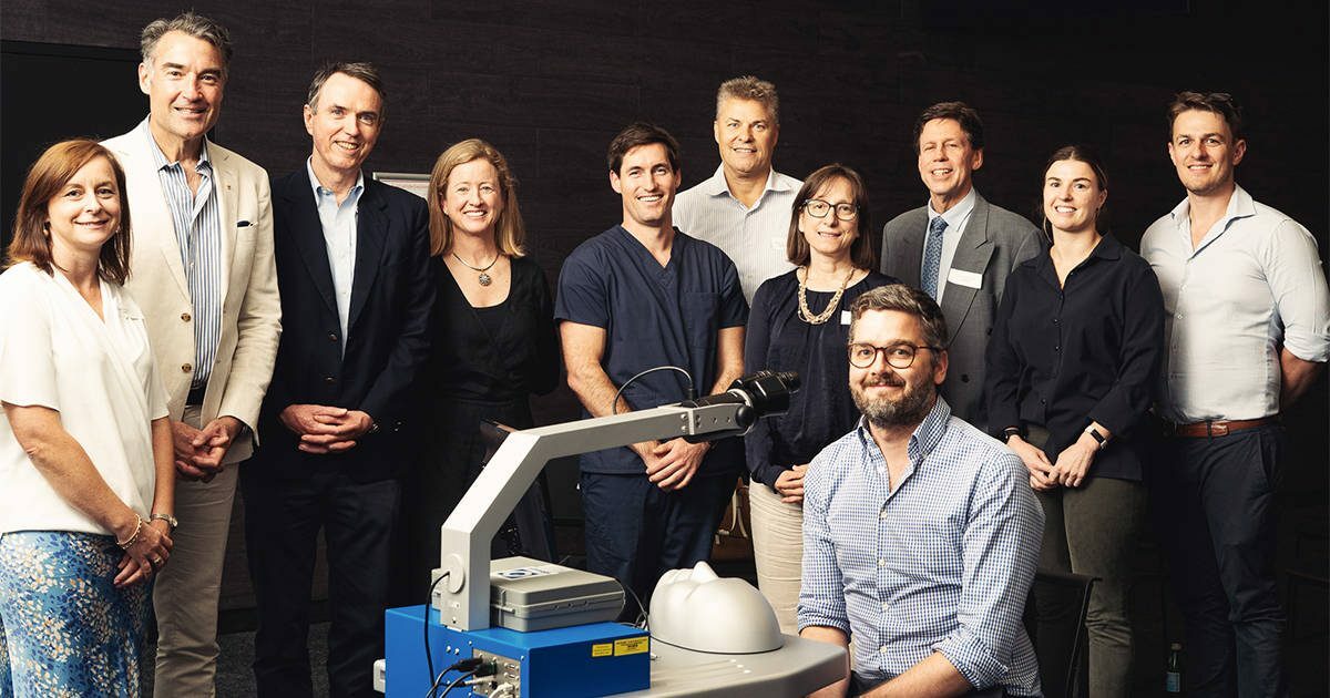 Virtual reality simulator for eye surgery… | Flinders Foundation